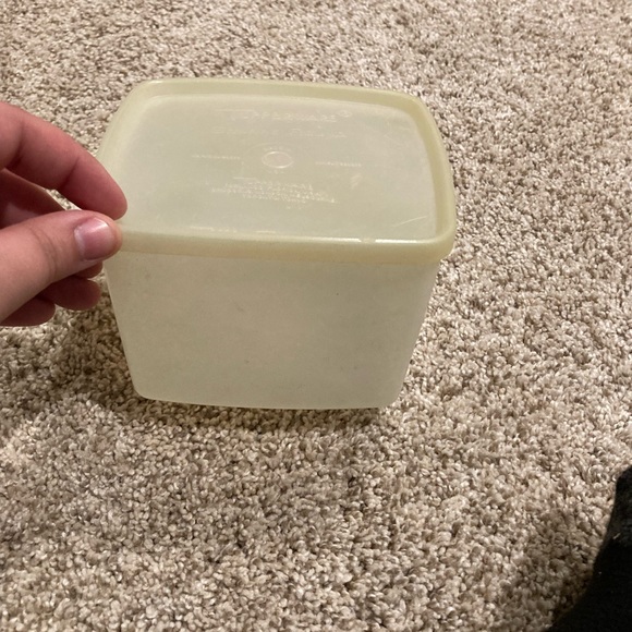 Tupperware | Kitchen | Vintage Tupperware Square Round White Clear ...
